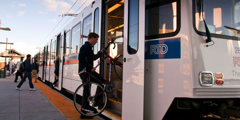 Show love for RTD on Valentine’s Day | RTD-Denver