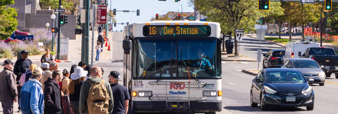 How to Ride the Bus | RTD-Denver