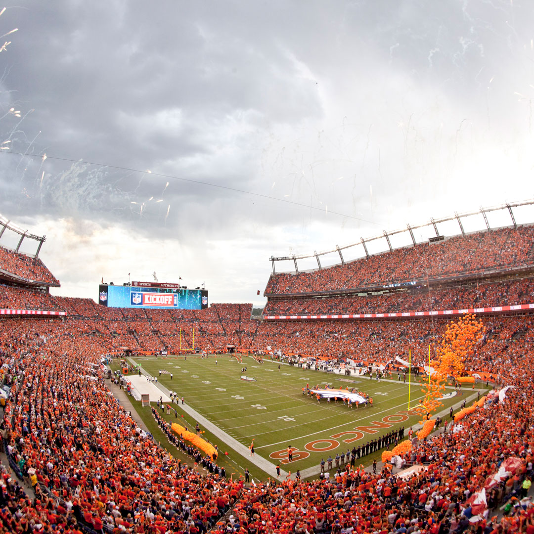 RTD provides service, connections to Empower Field for Broncos game ...