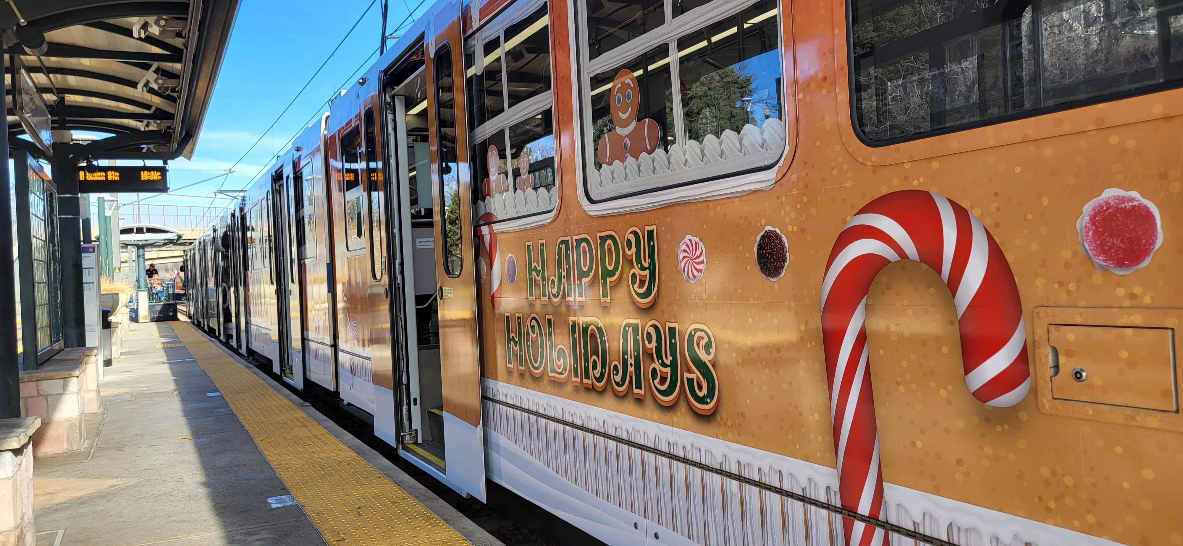 RTD makes the holidays merrier with special holiday service into ...